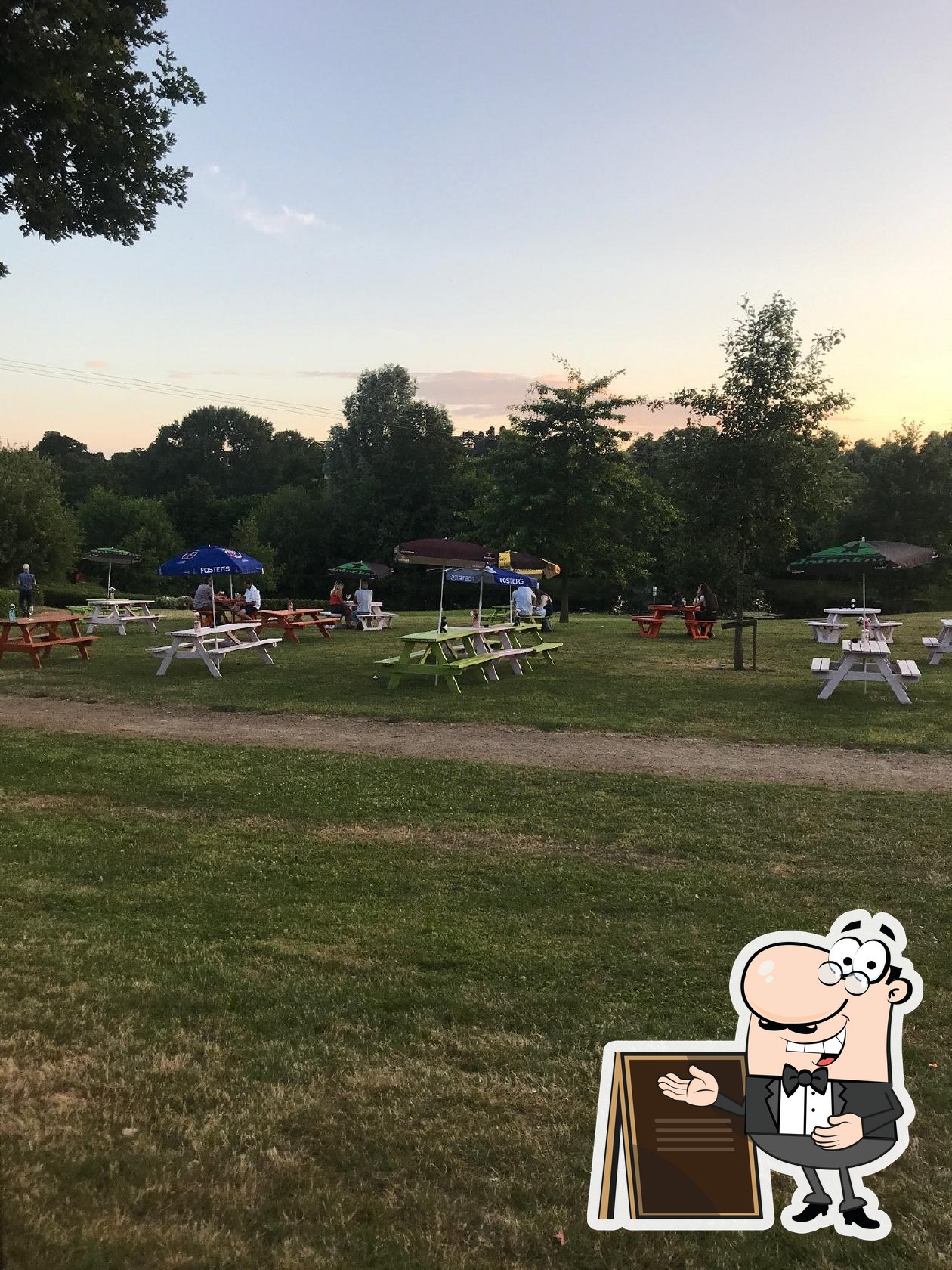 Brampton Halt in Northampton - Restaurant reviews