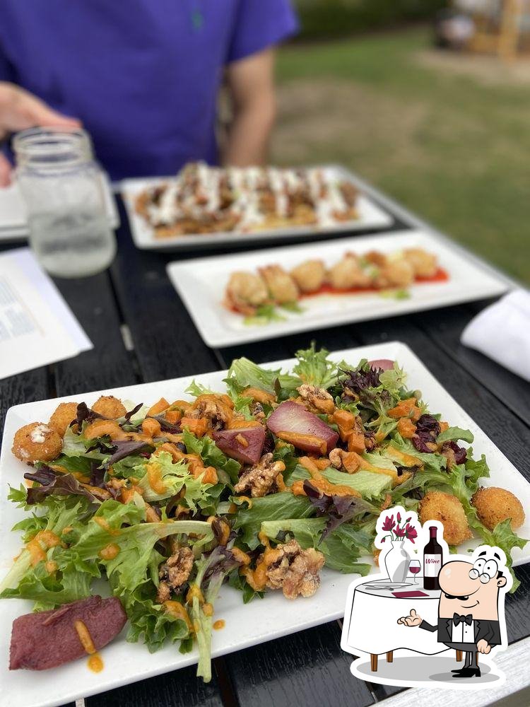 Scratch Kitchen & Taproom in Apex - Restaurant menu and reviews