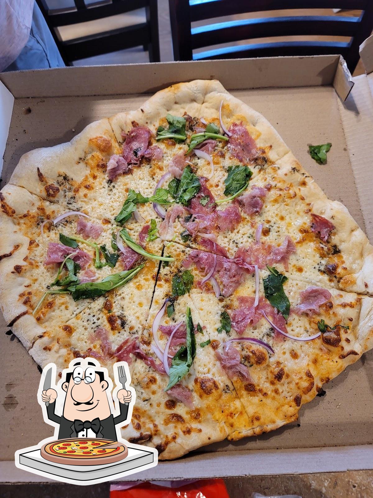 Hilo Pizza Company, 2100 Kanoelehua Ave B-11 in Hilo - Restaurant reviews