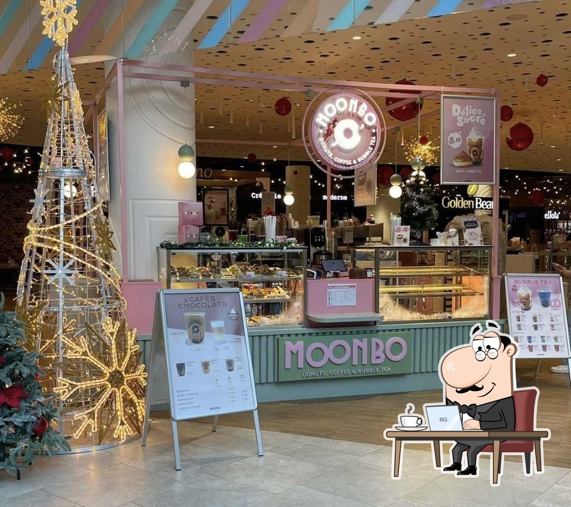 Moonbo Luxembourg Cloche d'Or Donuts, Coffee & Bubble Tea, Luxembourg ...