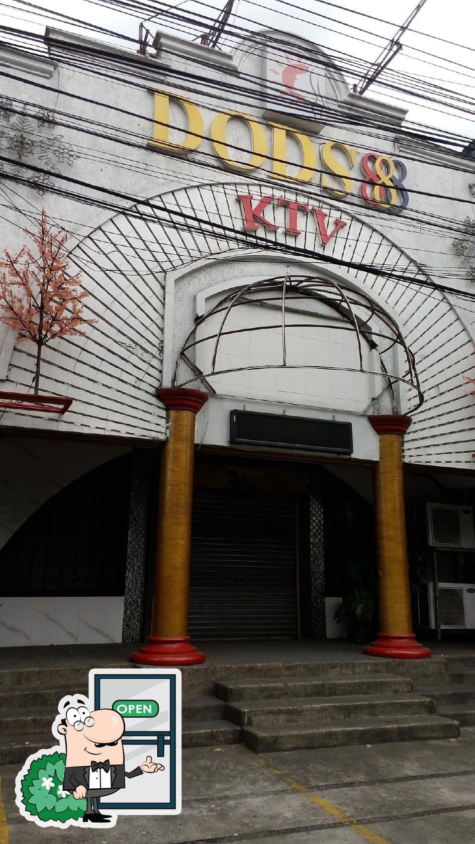 Queens Castle Bar & KTV, Quezon City - Restaurant menu, prices and reviews