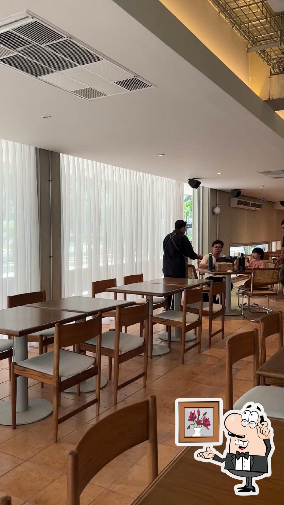 Titik Temu Cafe - SCBD, Jakarta - Restaurant menu and reviews