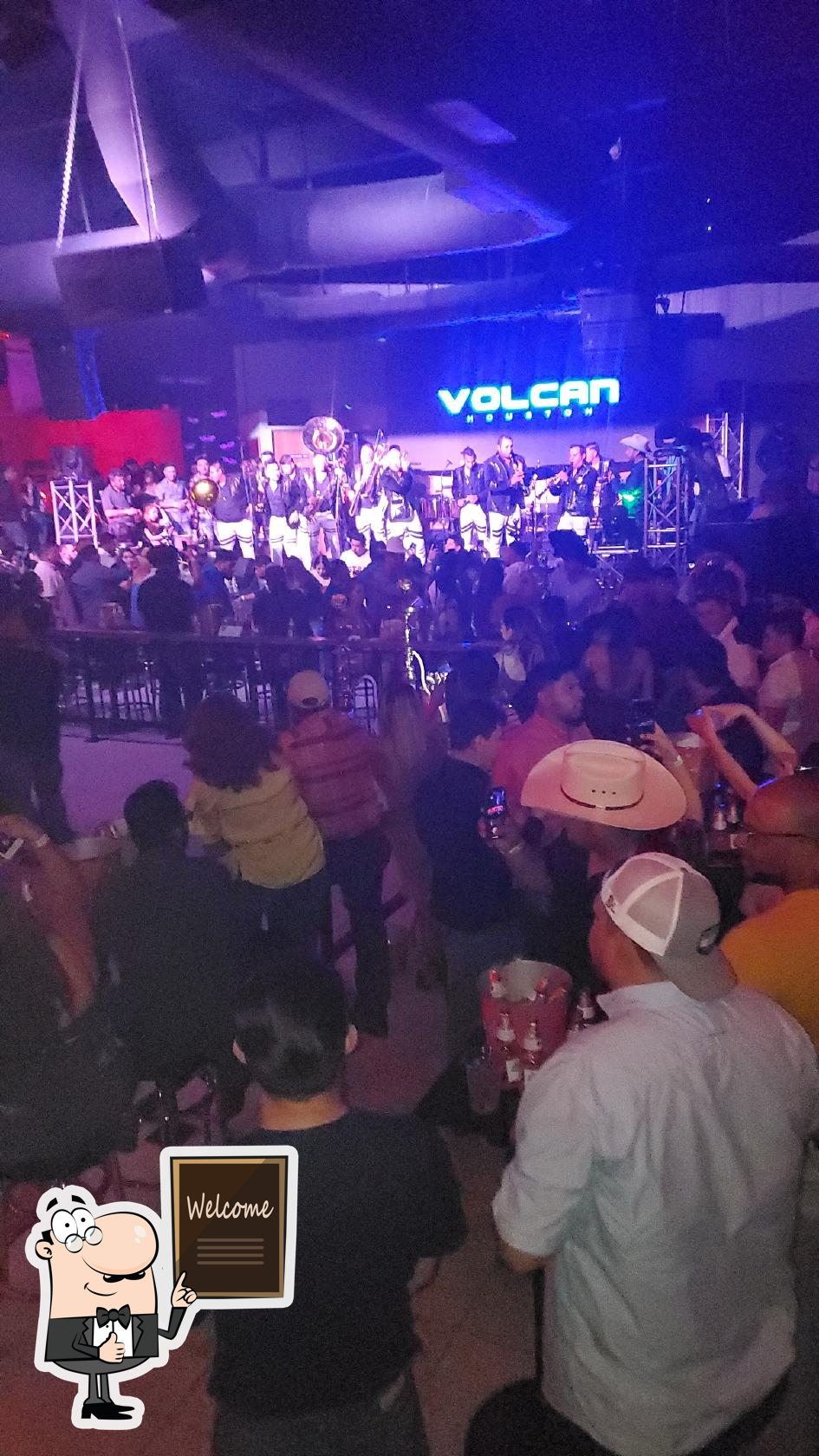 Volcan Houston, 415 W Little York Rd in Houston - Restaurant reviews