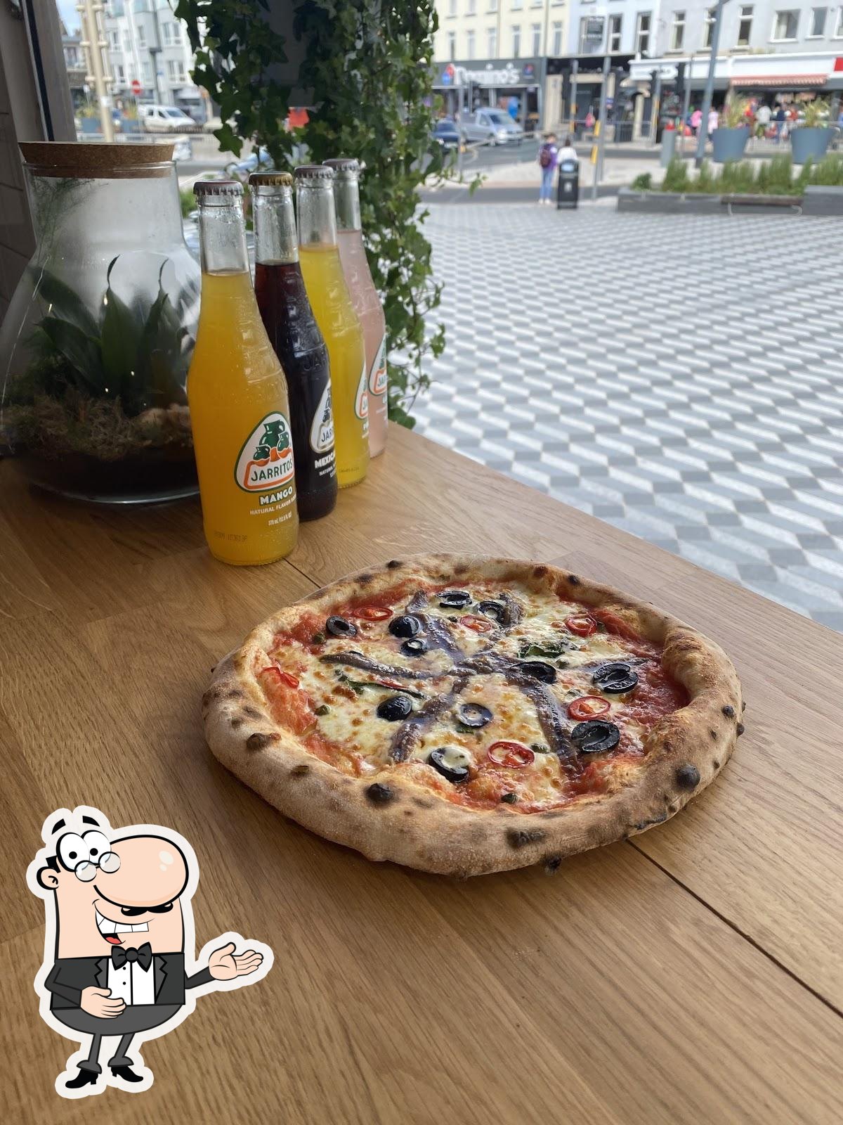 Igloo Pizza Co. in Portrush - Restaurant menu and reviews