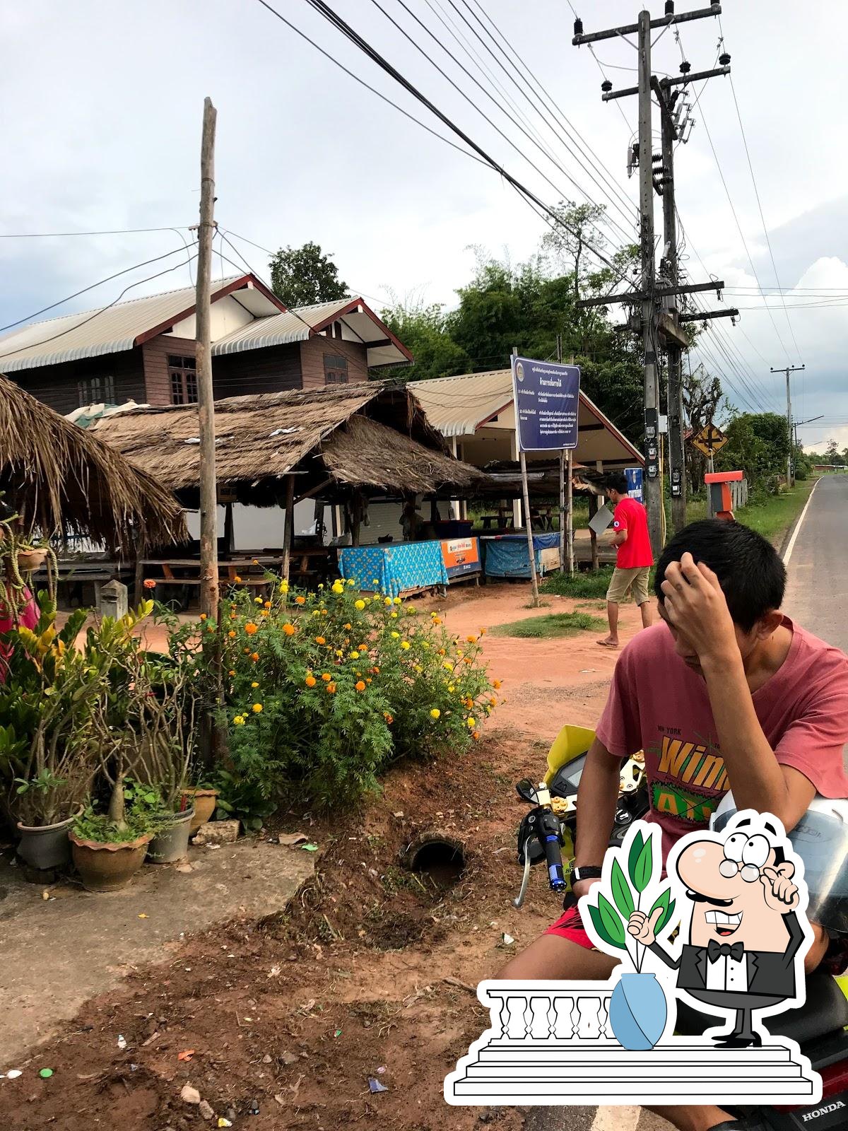 ร้าน ข้าวปุ้นซาวตอเหี่ยว restaurant, Phon Ngam