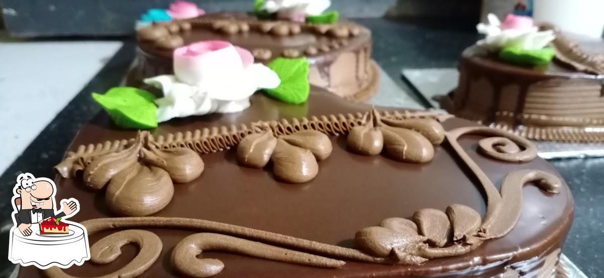 Best Iyengar cake, Koppal