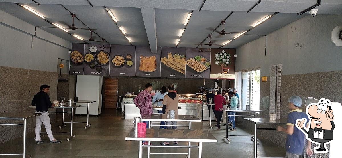 Iscon Gathiya - Makarba, Ahmedabad - Restaurant menu, prices and reviews