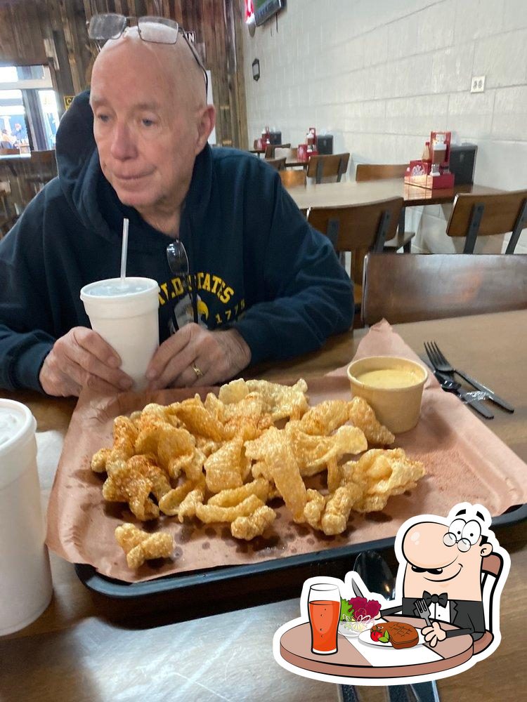 The Rusty Bucket BBQ and Tavern in Midland - Restaurant menu and reviews