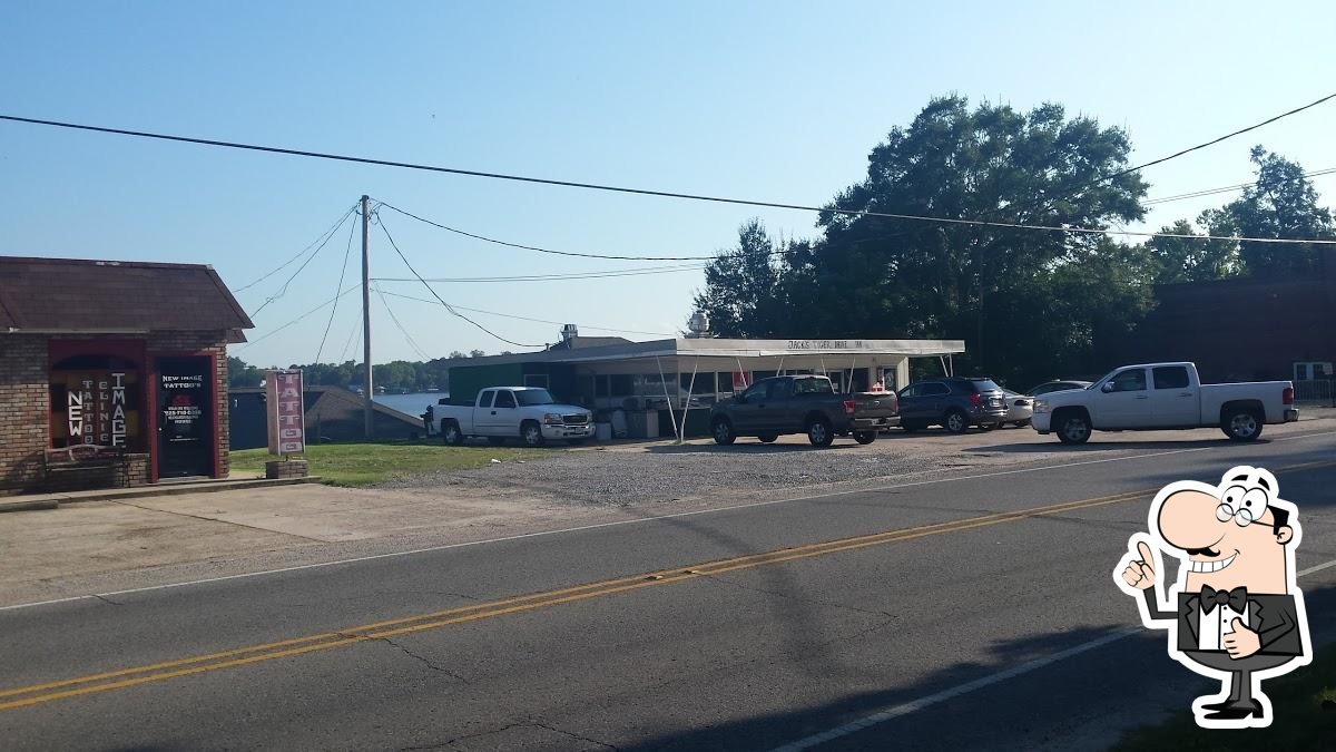 Tiger Drive Inn in New Roads - Restaurant menu and reviews