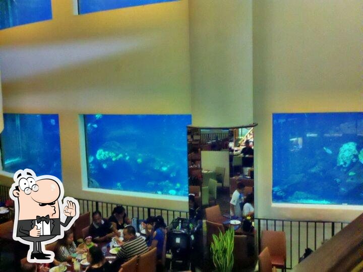 Oceanarium Restaurant, Honolulu - Restaurant menu, prices and reviews