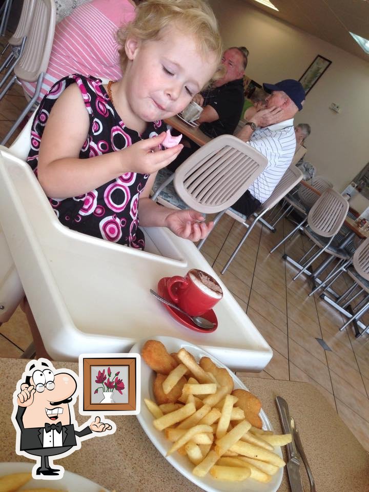 Southgate Cafe & Snack Bar in Morphett Vale