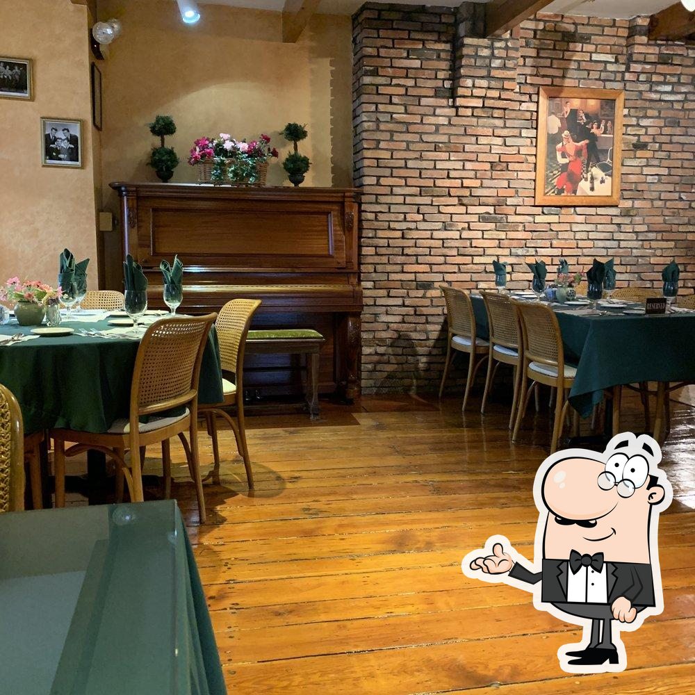 Barstow House, 35 River St in Nichols - Restaurant menu and reviews