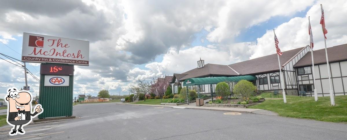 McIntosh Country Inn & Conference Centre in Morrisburg - Restaurant ...