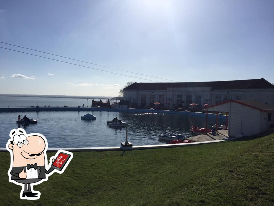 Ramsgate Boating Pool in Ramsgate - Restaurant reviews