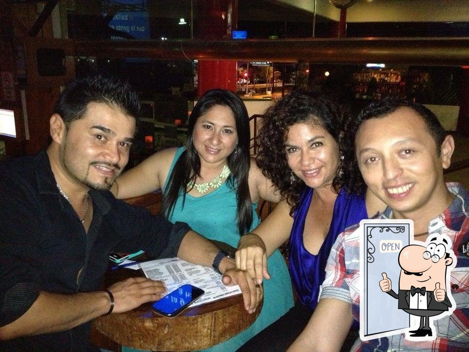 Canta Canta Karaoke Bar, Cancún - Restaurant reviews