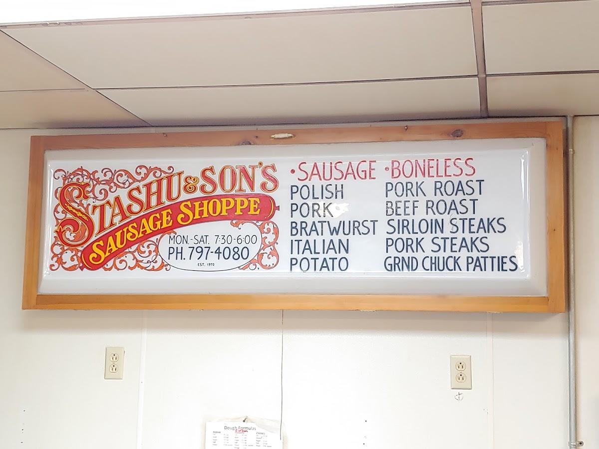 Stashu's Pizza & Deli, Moline - Restaurant menu, prices and reviews