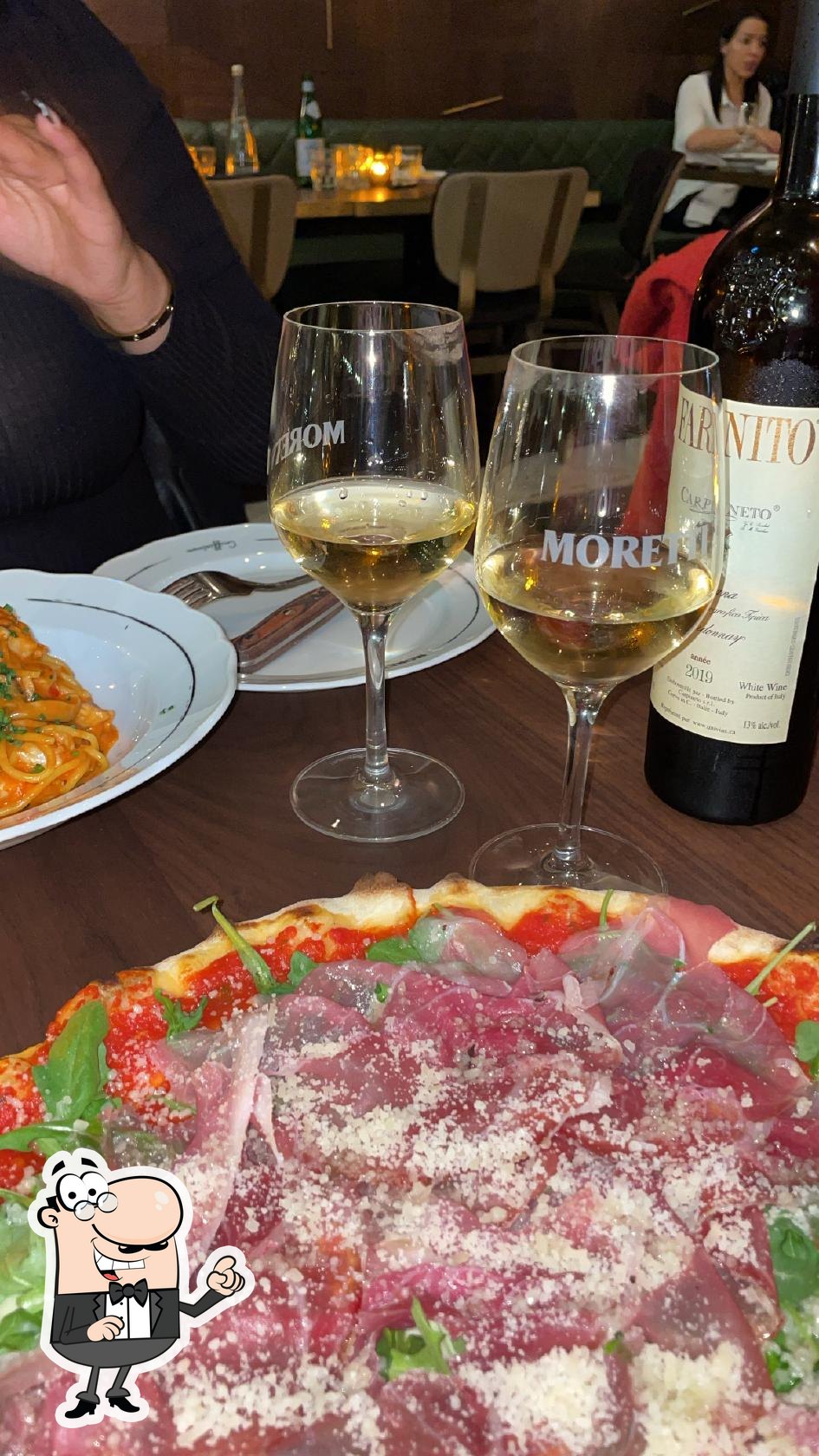 Pizzeria Moretti Downtown in Montréal - Restaurant menu and reviews