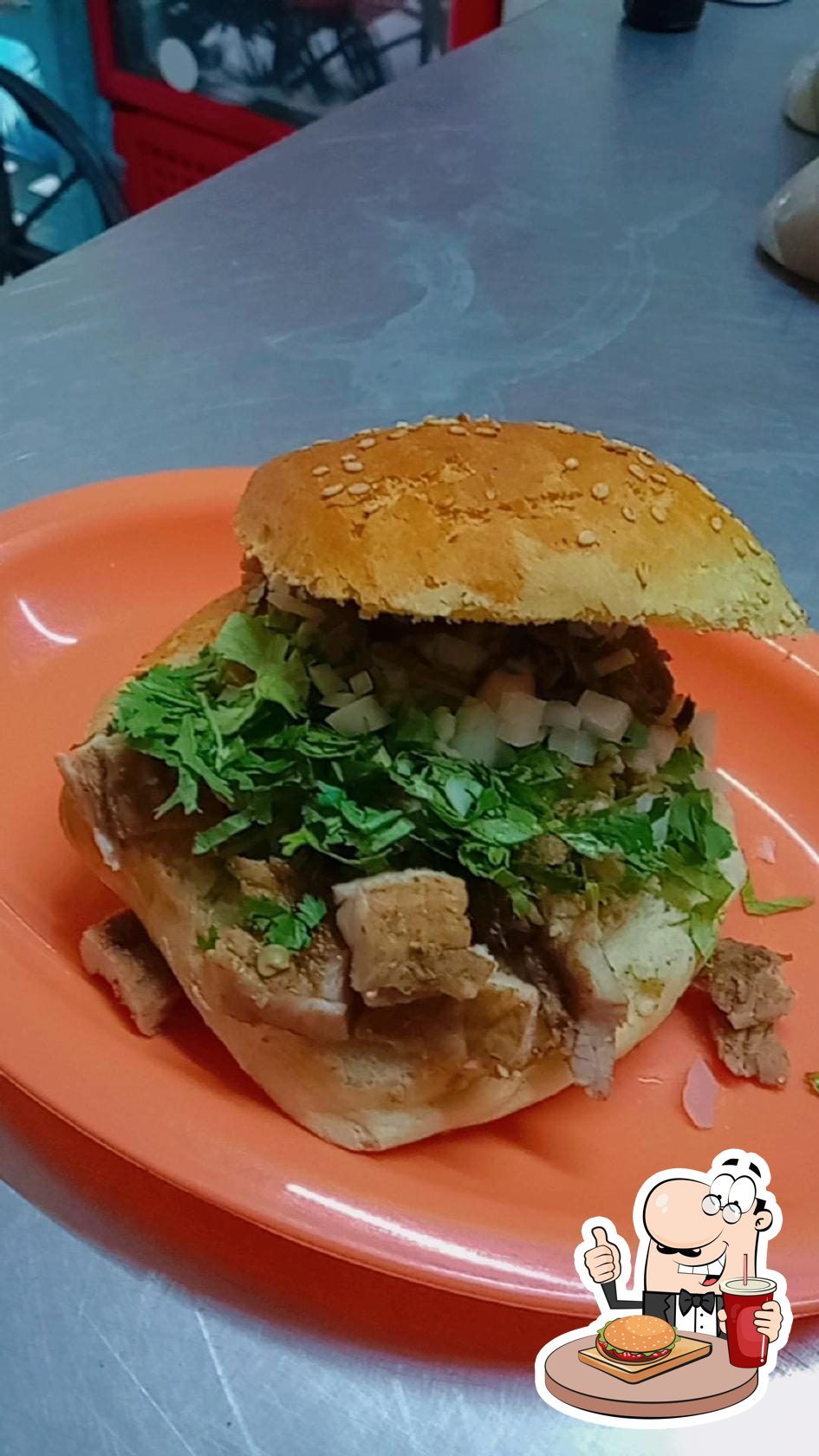 La caverna de la hamburguesa restaurant, Mazatecochco - Restaurant reviews