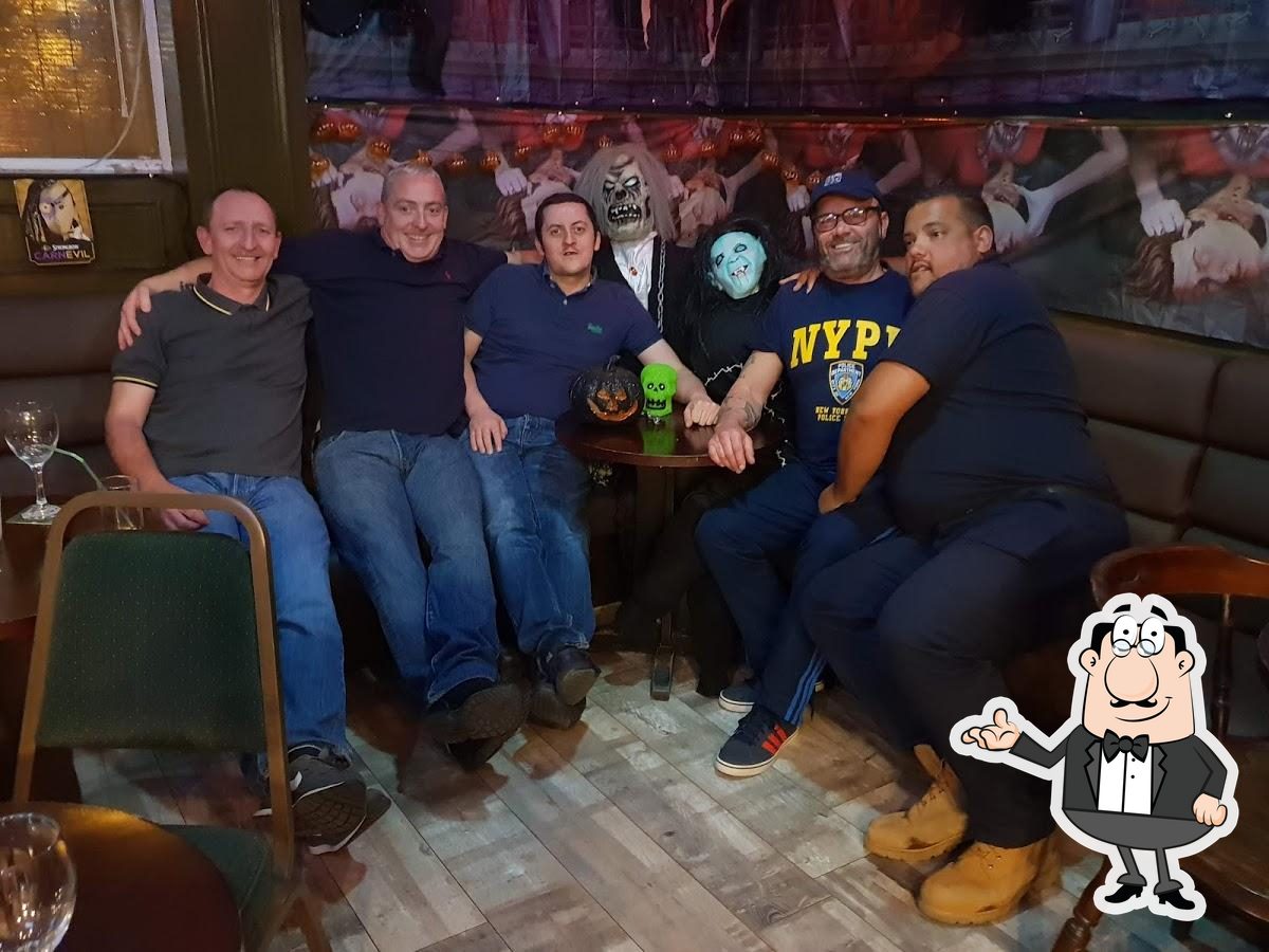 The Gaiety Bar in Dundee - Restaurant reviews