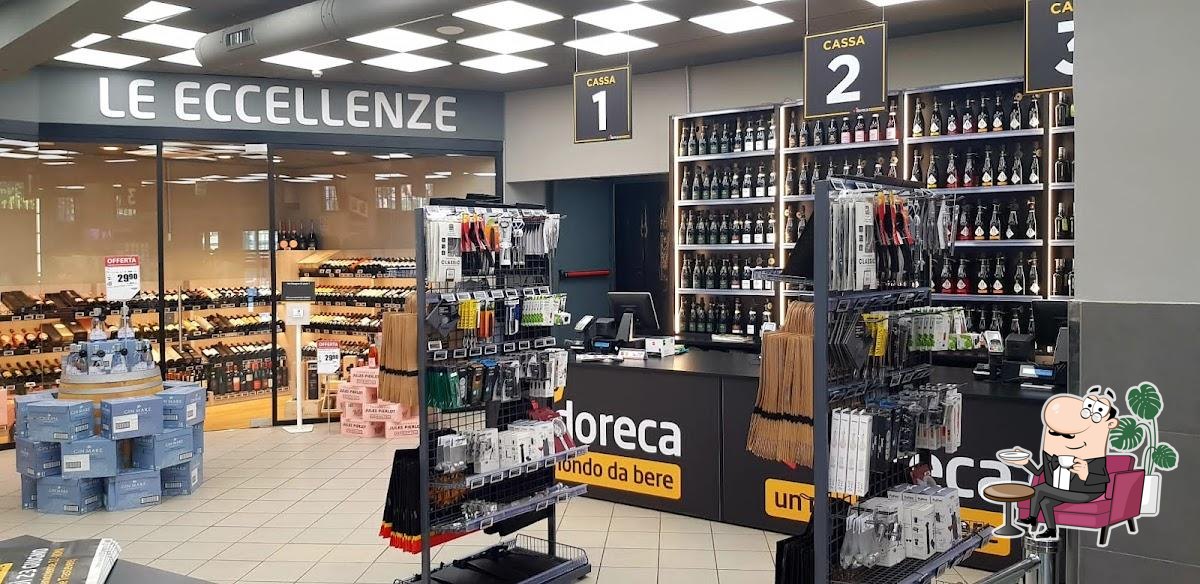 Doreca Store Roma - Trastevere Un Mondo Da Bere pub & bar, Rome ...