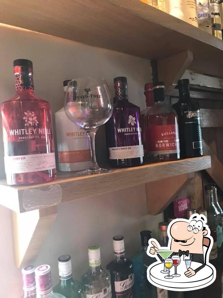 The Swan Inn Of Hoxne, Low St in Hoxne - Restaurant menu and reviews