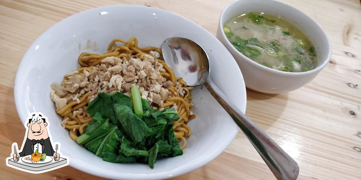 Bakmi Tasik Perwira 1986, Bintaro restaurant, South Tangerang ...