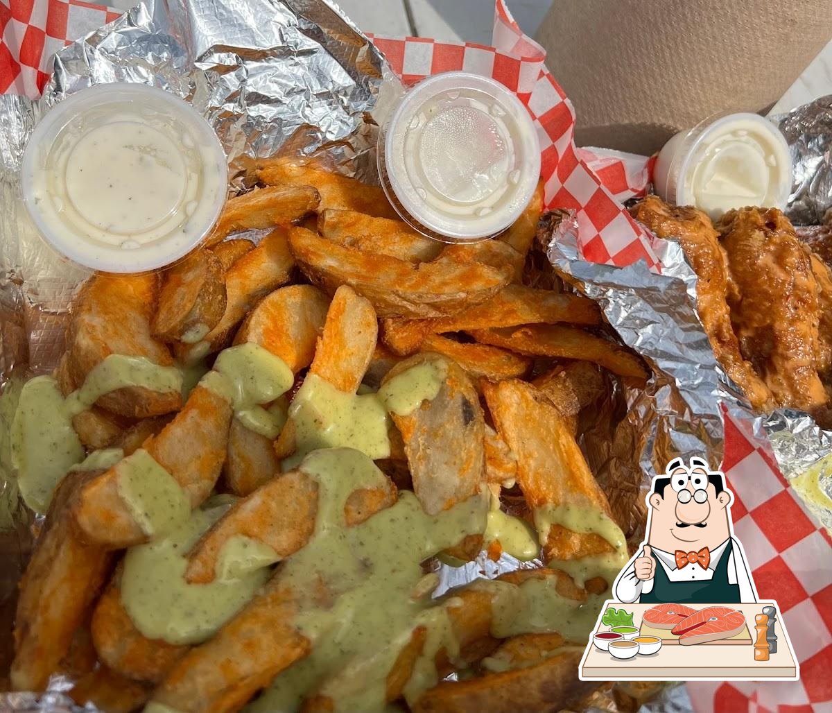 TEXANS WINGS in San Antonio - Restaurant reviews