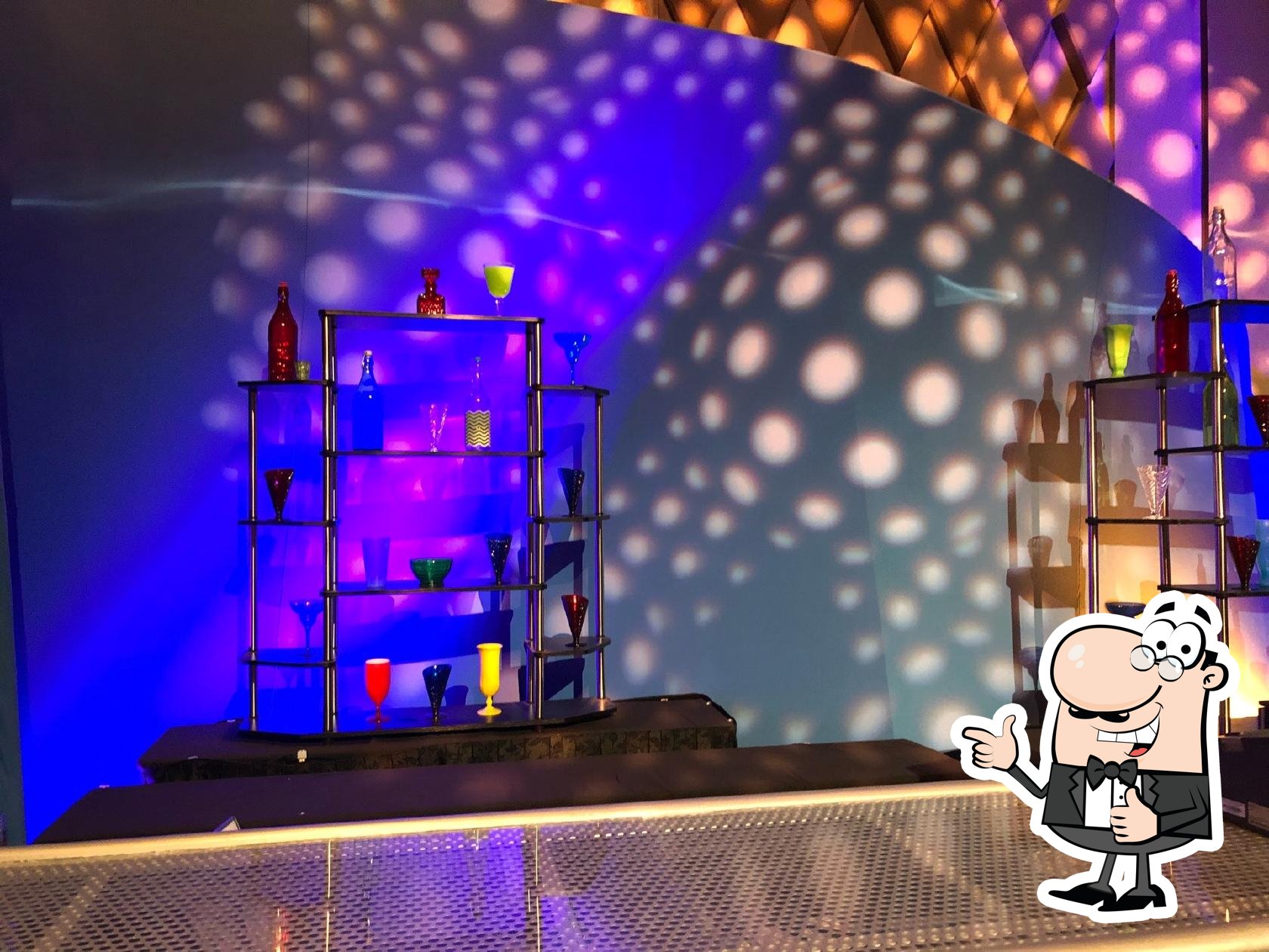 Quark's Bar, Las Vegas - Restaurant menu, prices and reviews