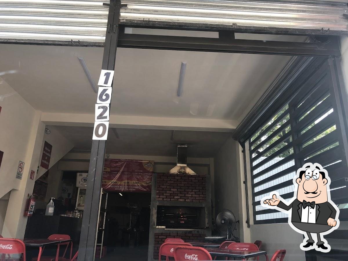 El Pollo Mayor restaurant, Monterrey, C. 2 de Abril - Jesús Dionisio ...