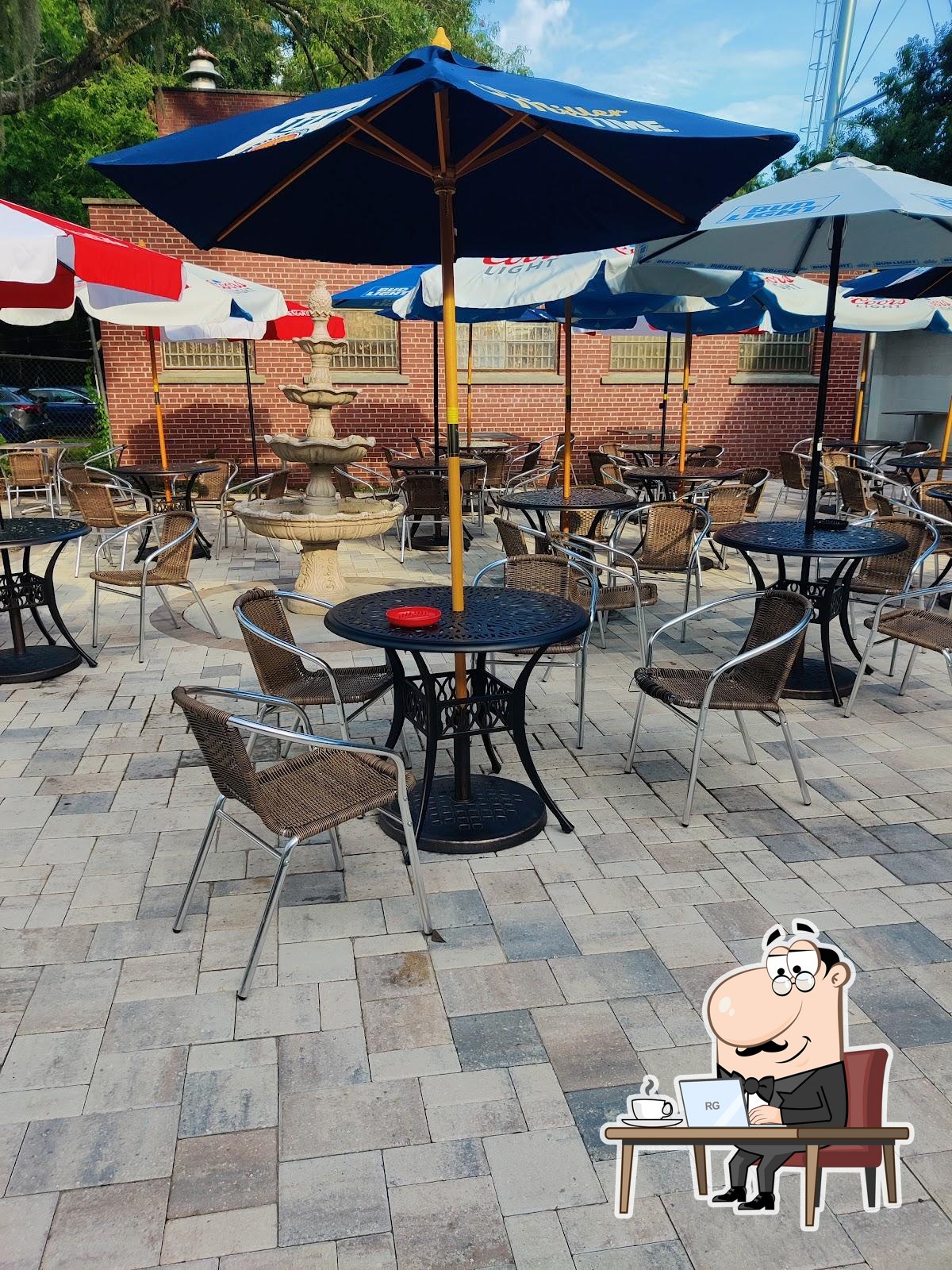Watershed Restaurant, High Springs - Restaurant menu, prices and reviews