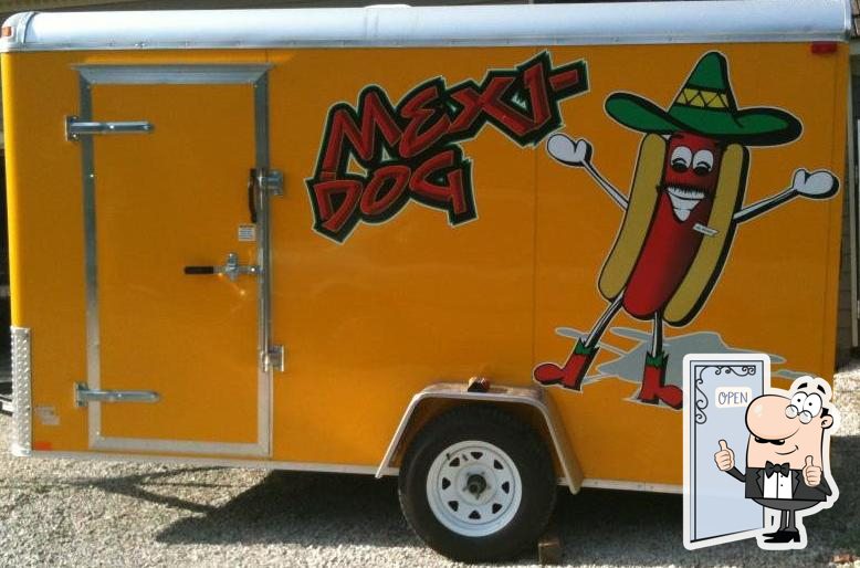Mexi Dogs Food Truck in Warr Acres - Restaurant menu and reviews