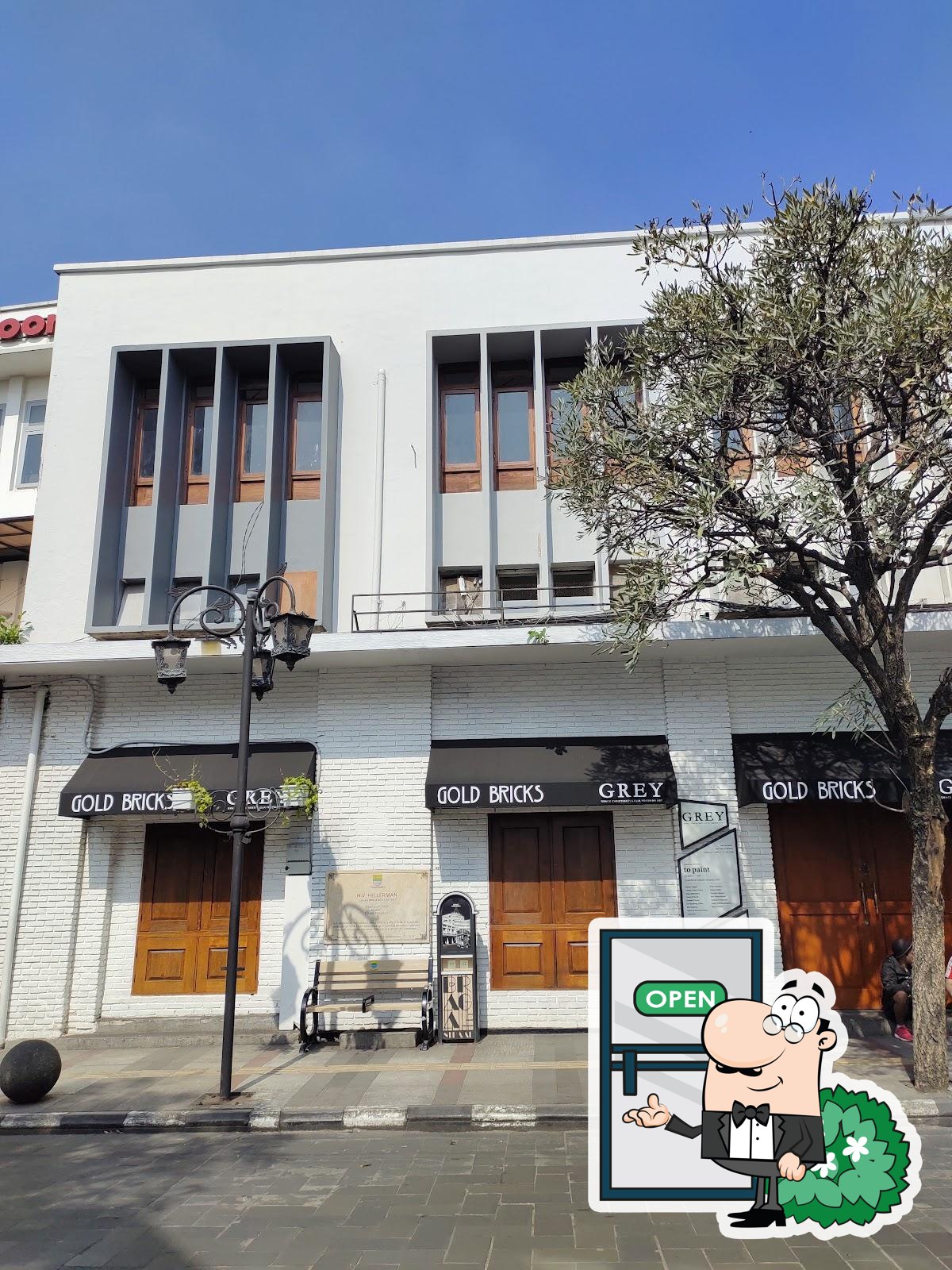 Grey Art Gallery & Gold Bricks Cafe, Bandung - Restaurant reviews