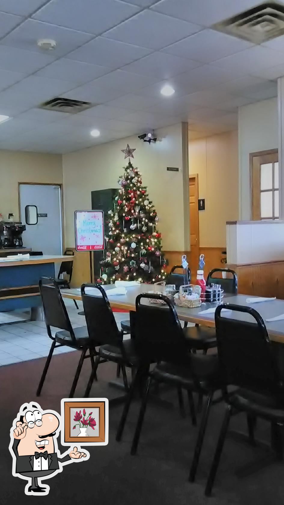 Countryside Restaurant North, 240 Summit Ave W in Blackduck ...
