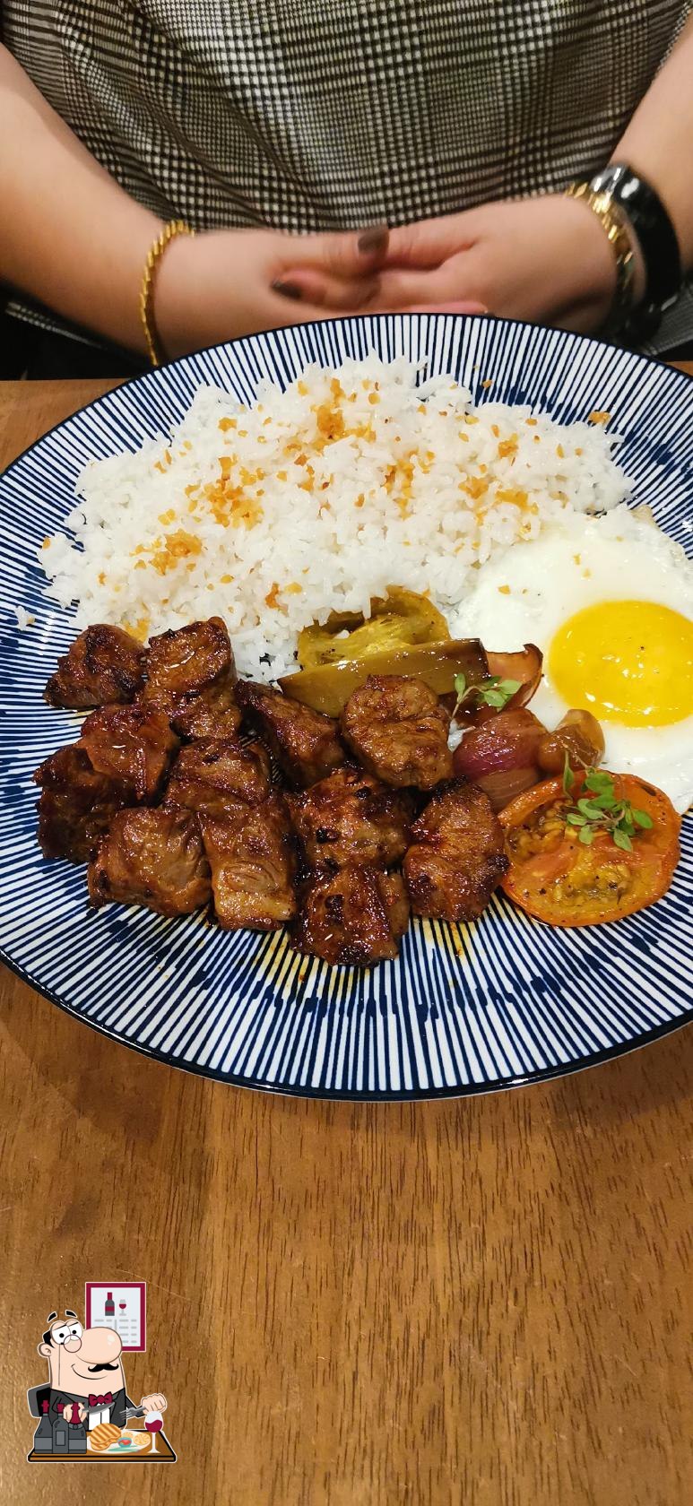 Chingolo Deli, Makati - Restaurant menu, prices and reviews