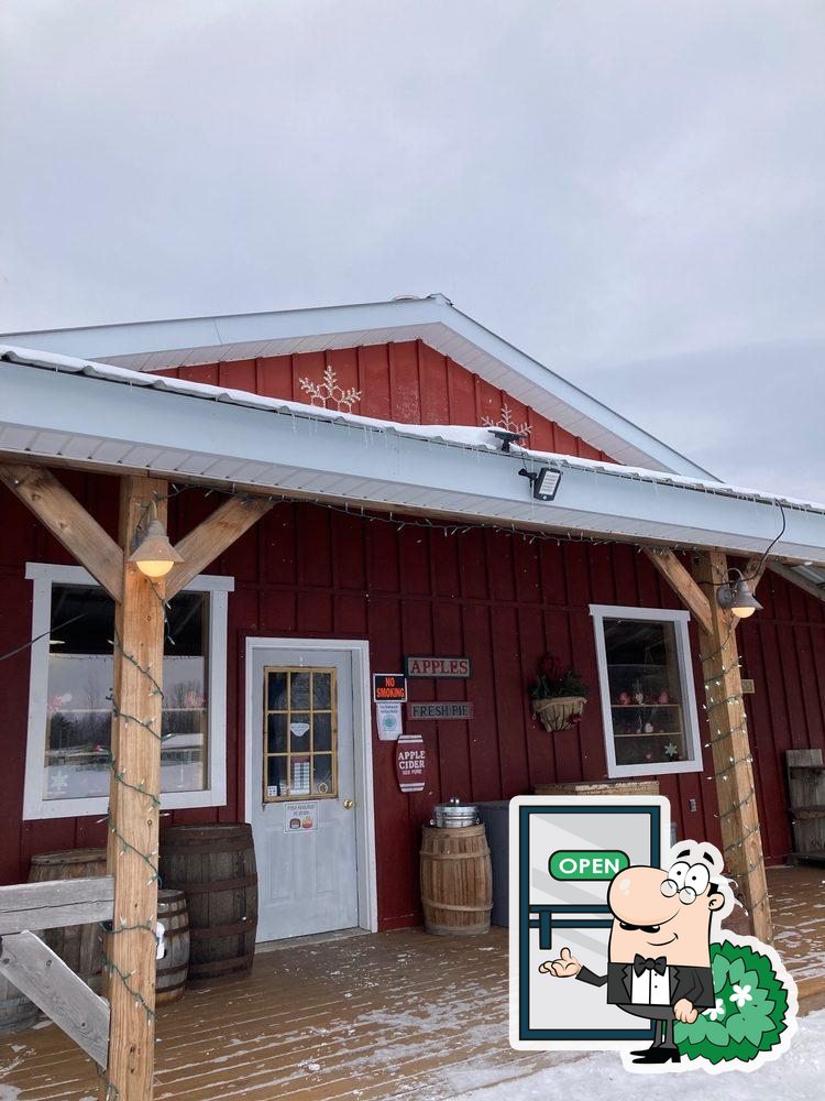 Old Orchard Pizza in Savoy