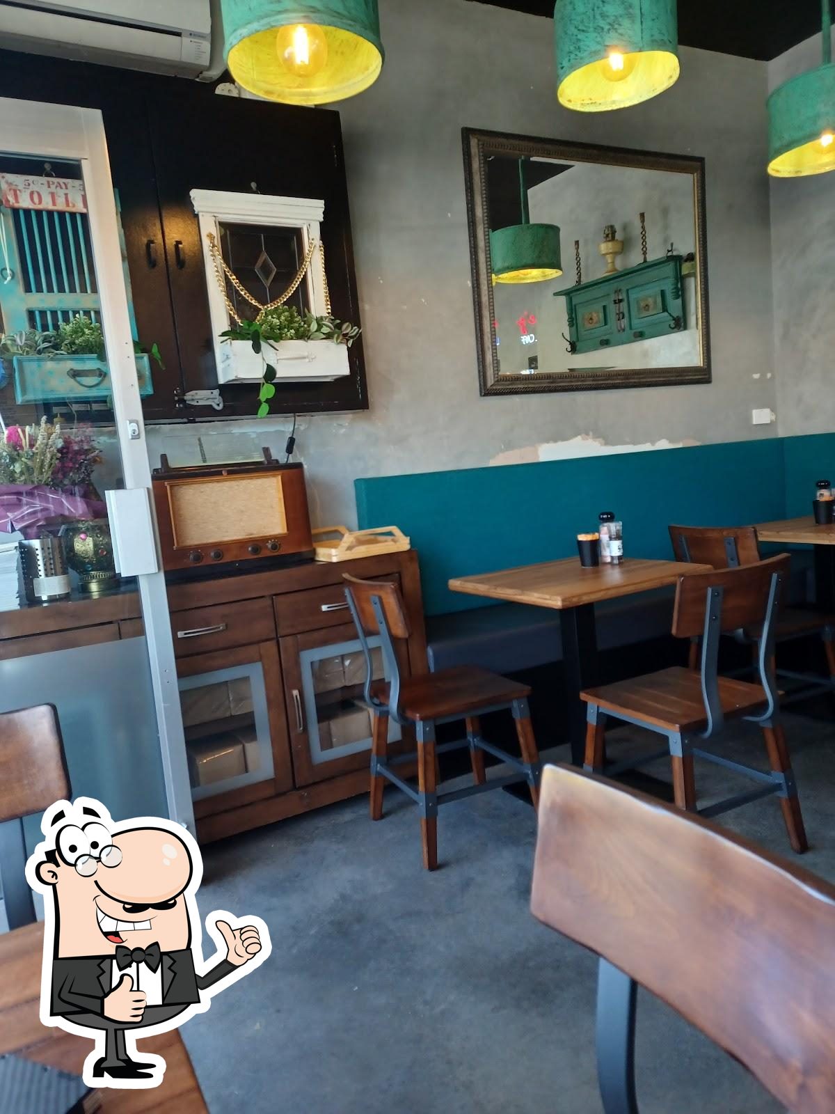 Linc's Local Cafe, Morley - Restaurant menu, prices and reviews