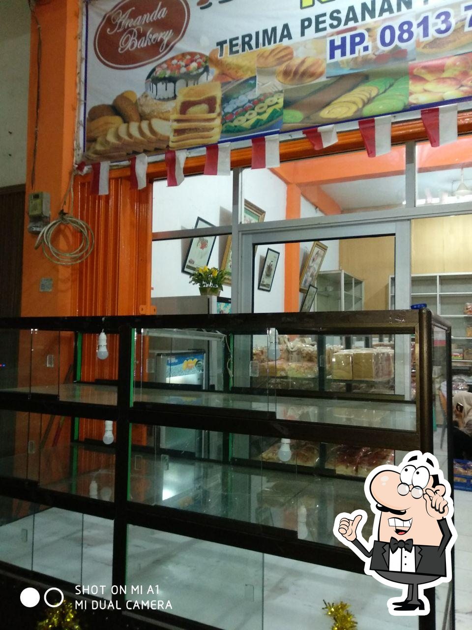 Ananda Bakery, Palembang, Jl. Puncak Sekuning No.6 - Restaurant reviews