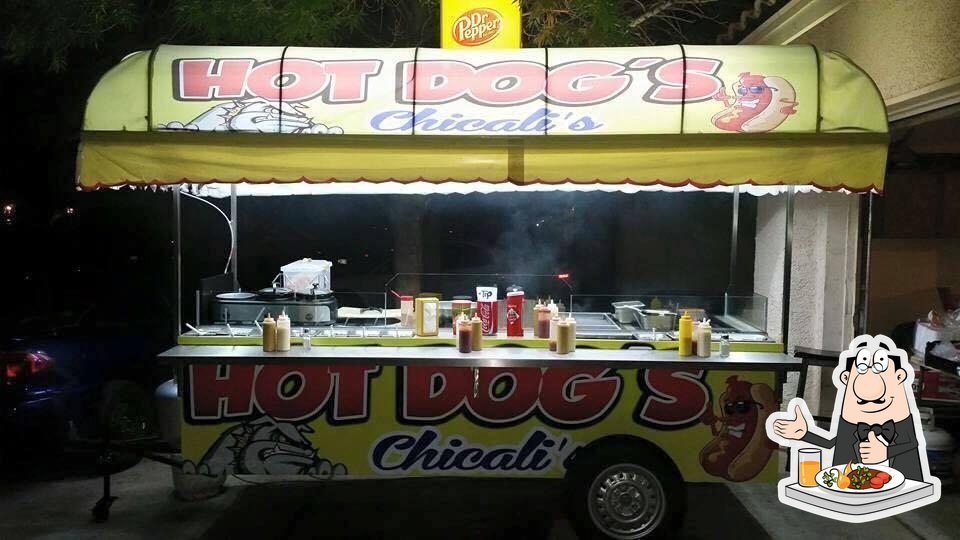 Chicali's Hot dogs & Burgers in Las Vegas