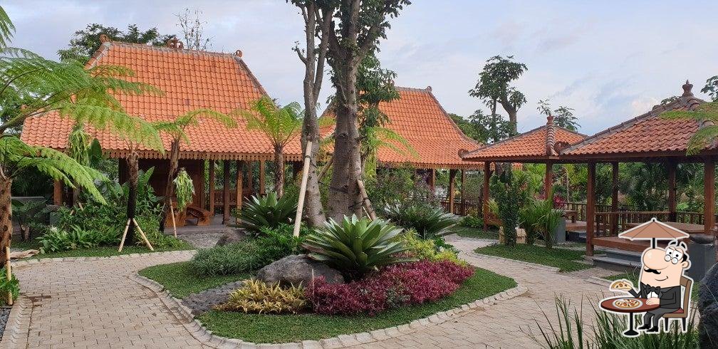 Restaurante Brawijaya Garden Resto Batu, Batu - Opiniones del restaurante