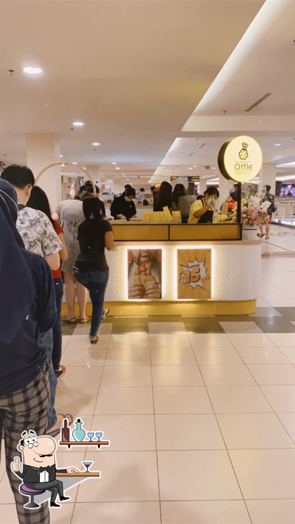 Offle Waffle - PTC Surabaya, Surabaya - Restaurant reviews