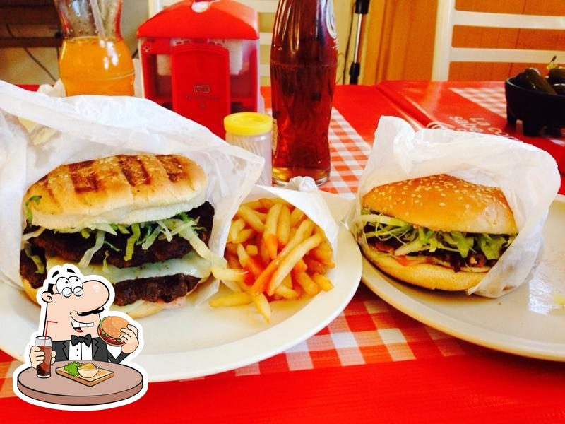 Pino Burger restaurant, Nuevo Laredo, C. Maclovio Herrera 2344 ...