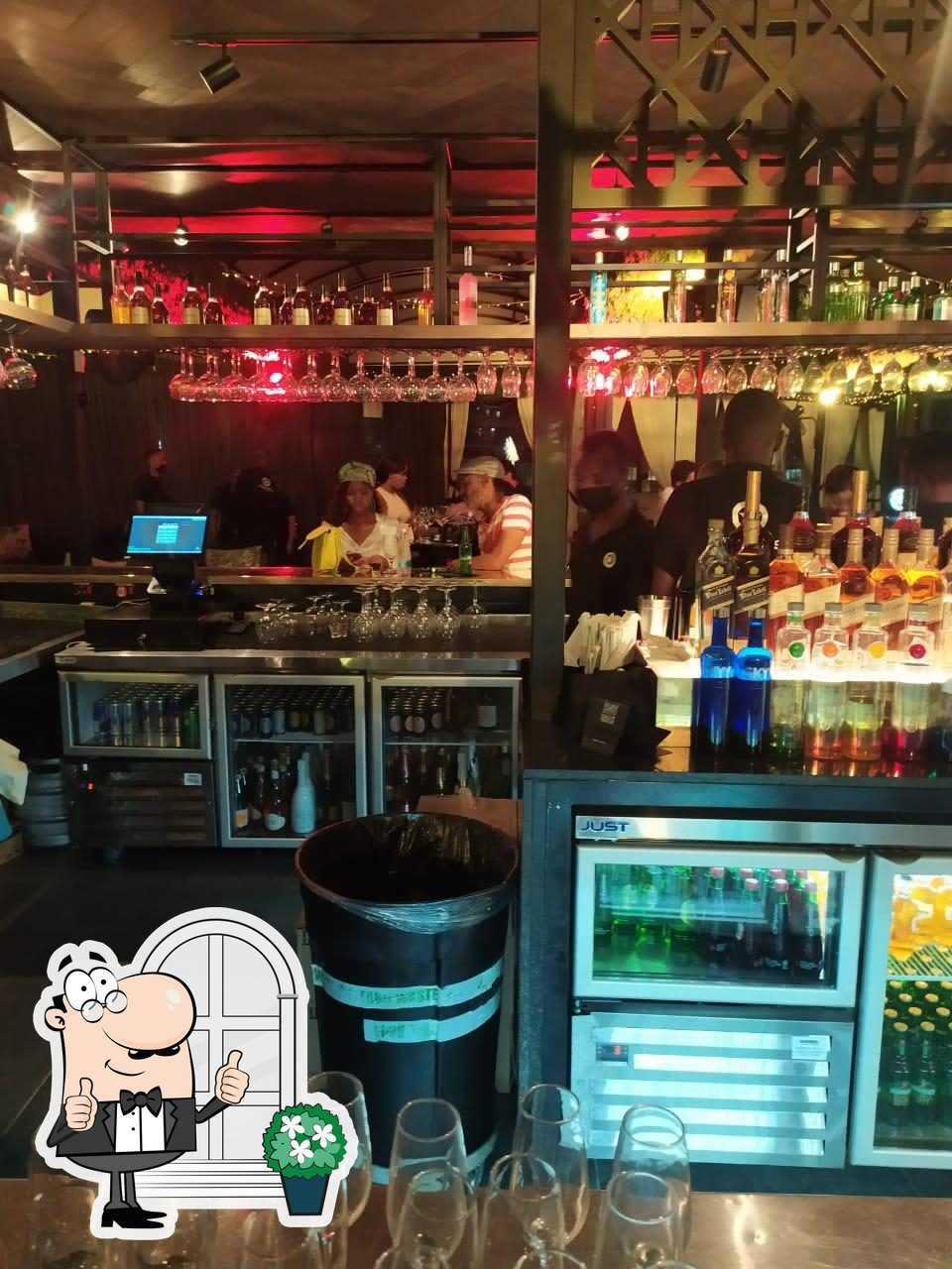 Rockets Menlyn club, Pretoria - Restaurant reviews