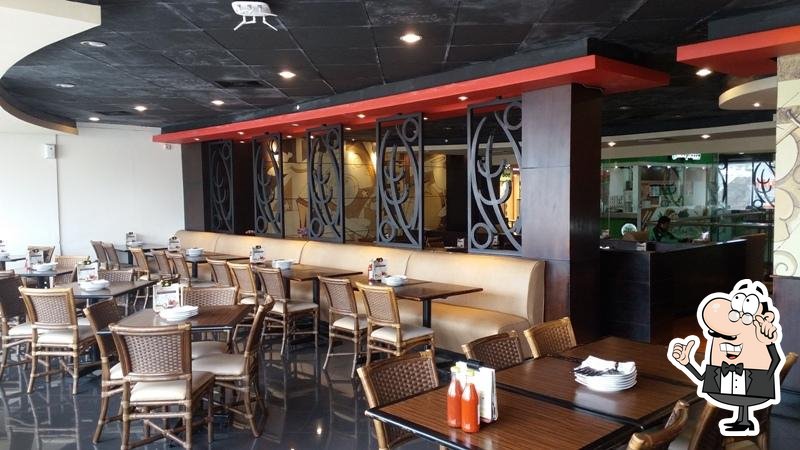Pizza Hut Restoran - Java Supermall Semarang restaurant, Semarang ...