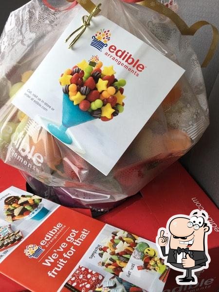 Edible Arrangements, 64 Glocker Way in Pottstown