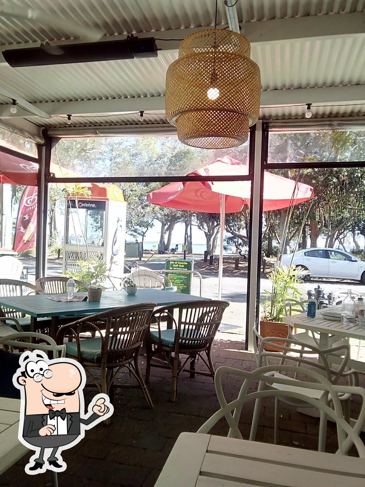 Curlew Cafe, Coochiemudlo, Coochiemudlo Island - Restaurant menu ...