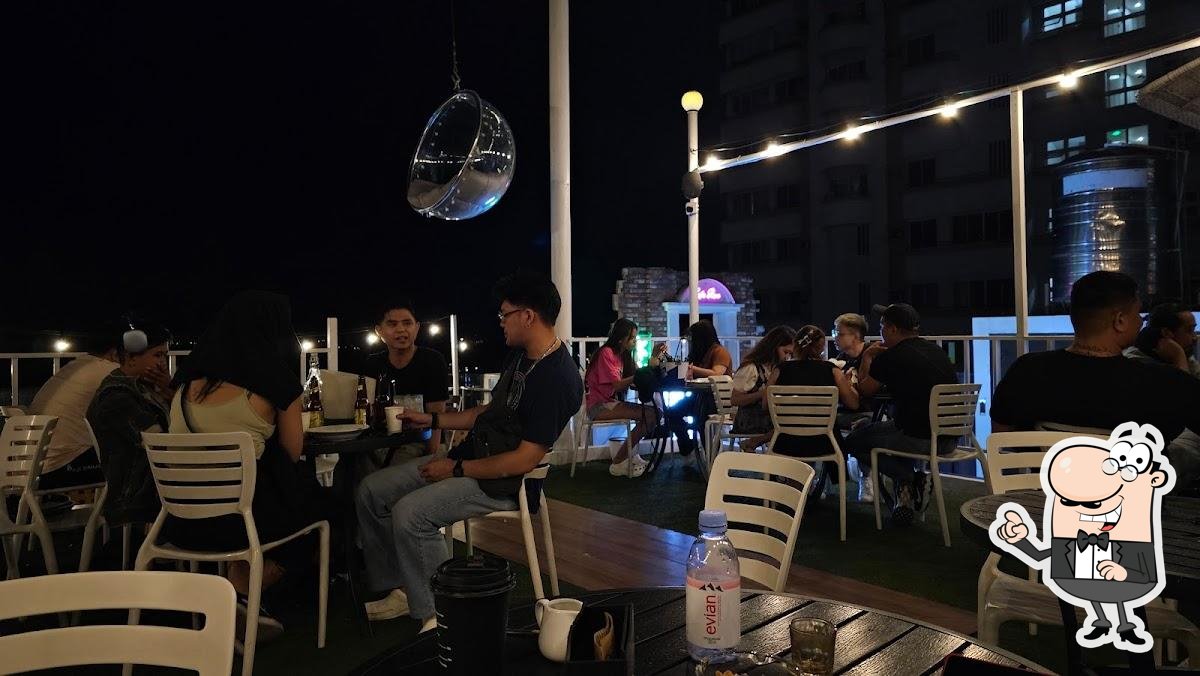 Cafe Roo - Premium Rooftop Cafe, Manila - Restaurant menu and reviews