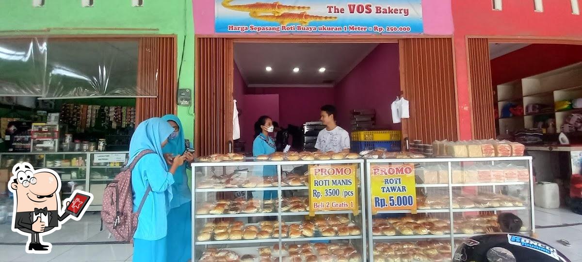 The VOS Bakery Gajah Raya, Semarang - Restaurant reviews