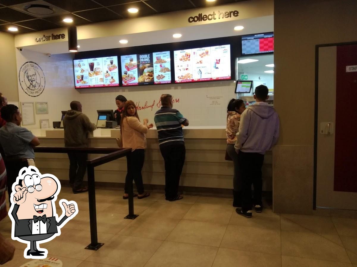 KFC Cornubia Mall restaurant, Mount Edgecombe, Flanders Dr - Critiques ...
