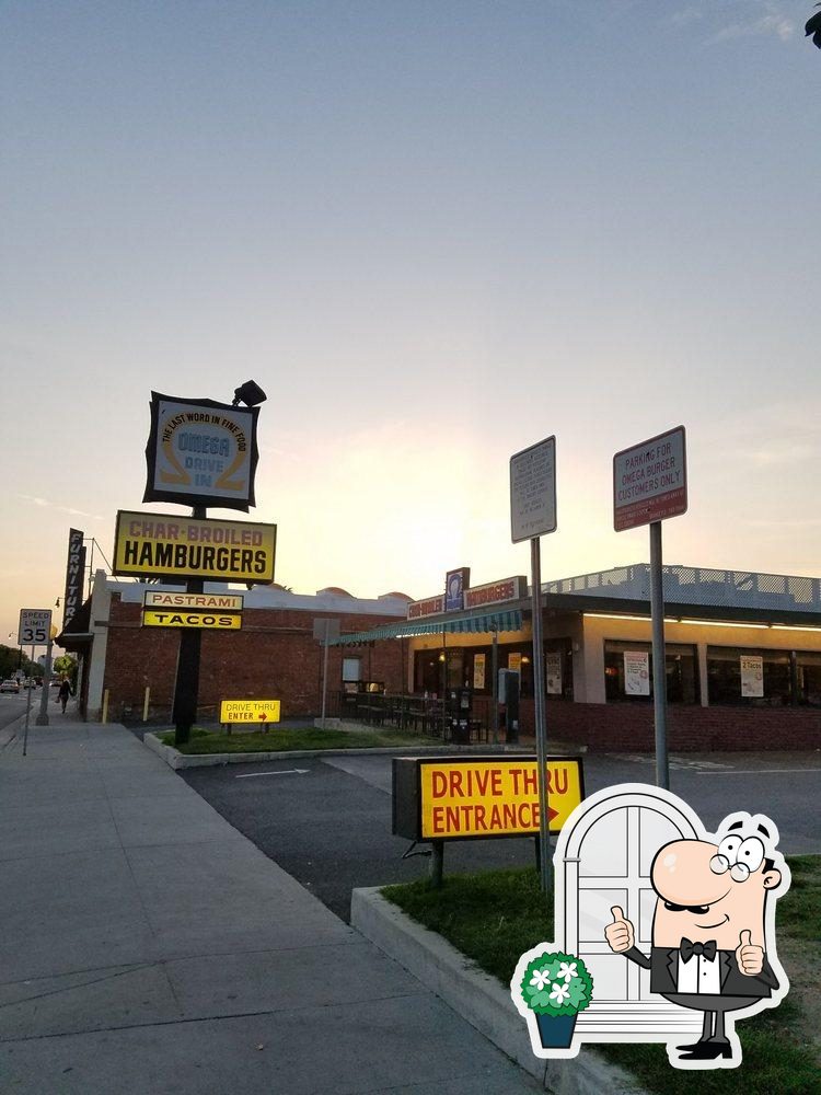 Omega Drive-In, 319 W Chapman Ave in Orange - Restaurant menu and reviews