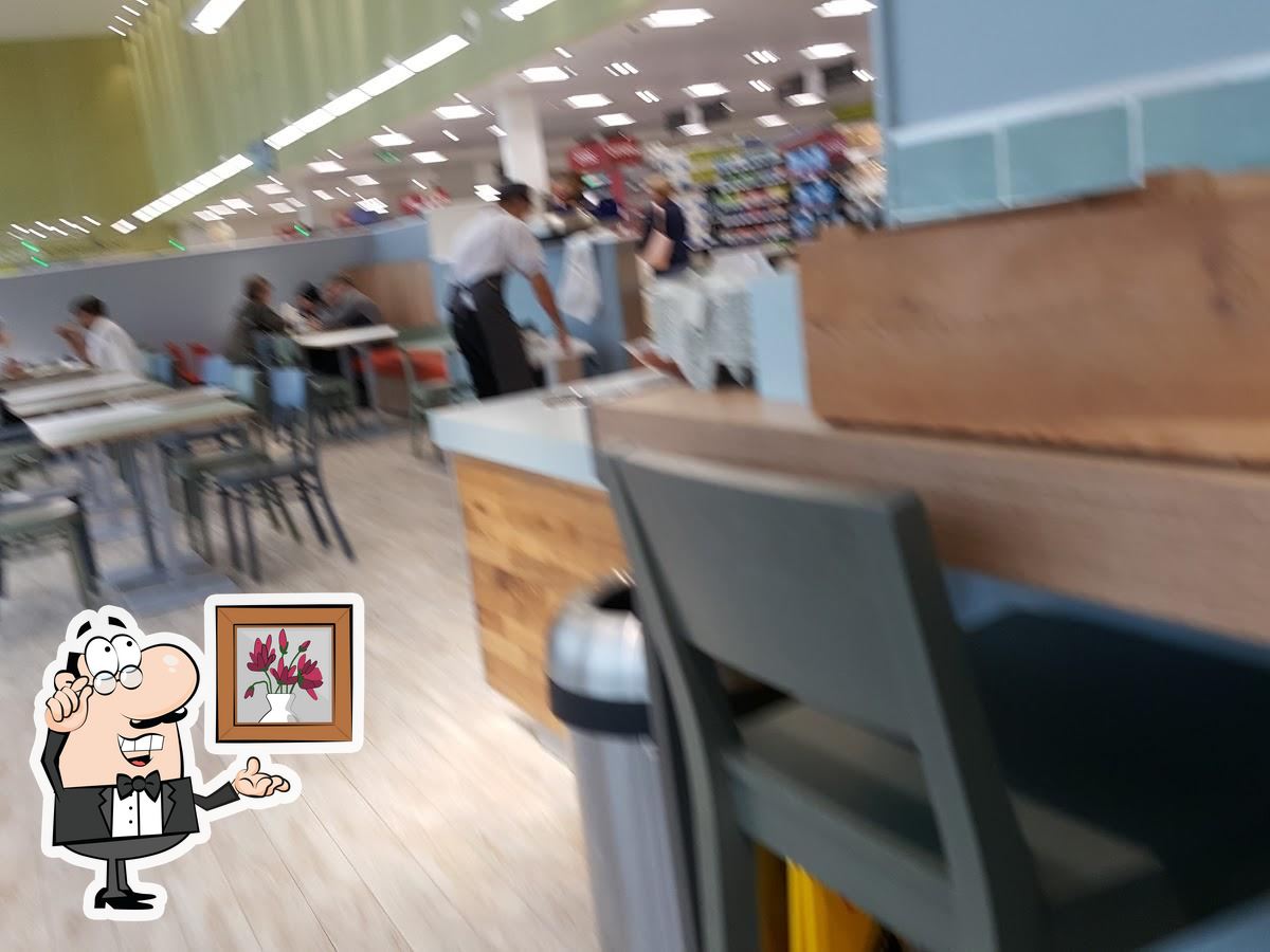 Café Waitrose & Partners, Bagshot - Opiniones del restaurante